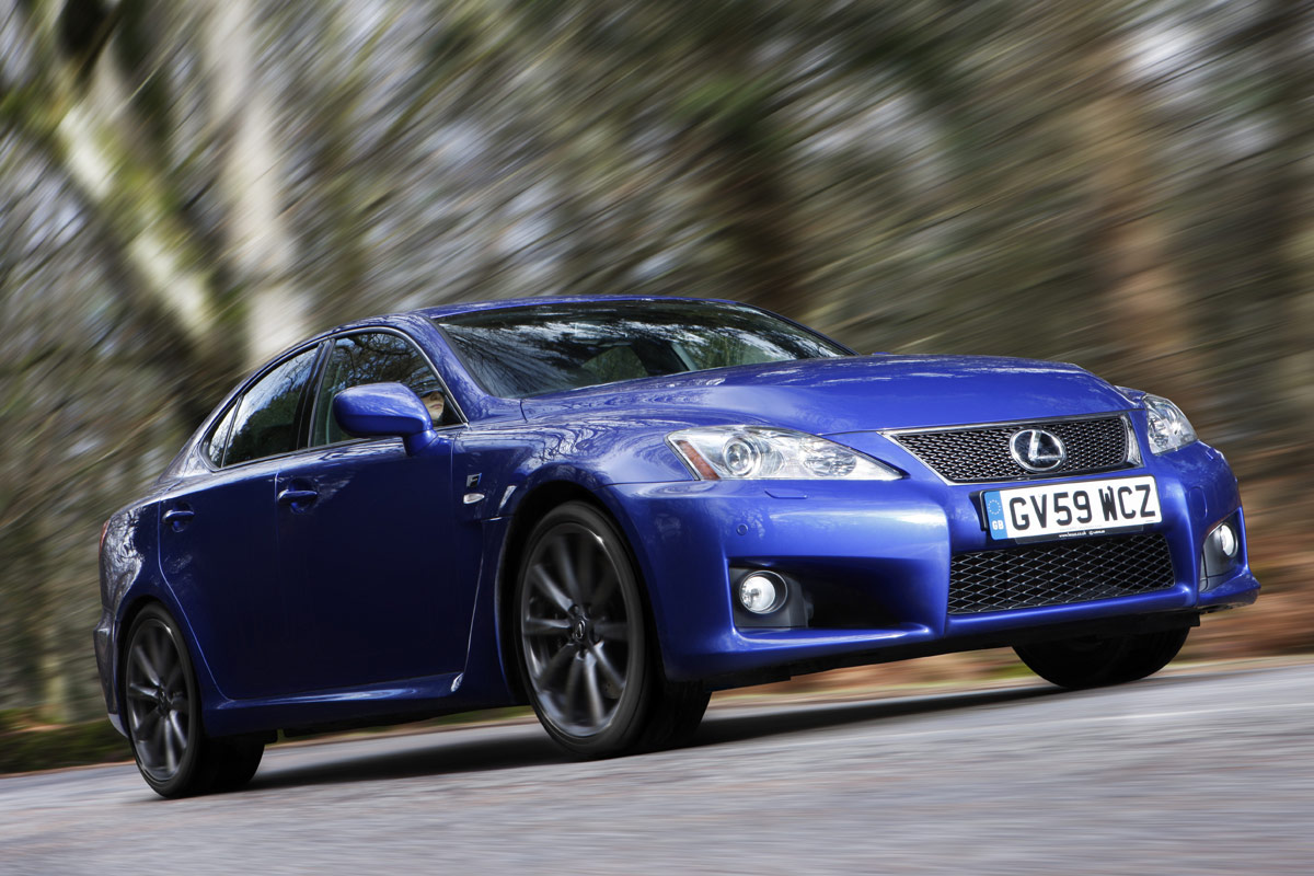 Lexus IS Saloon review (2008) | Auto Express