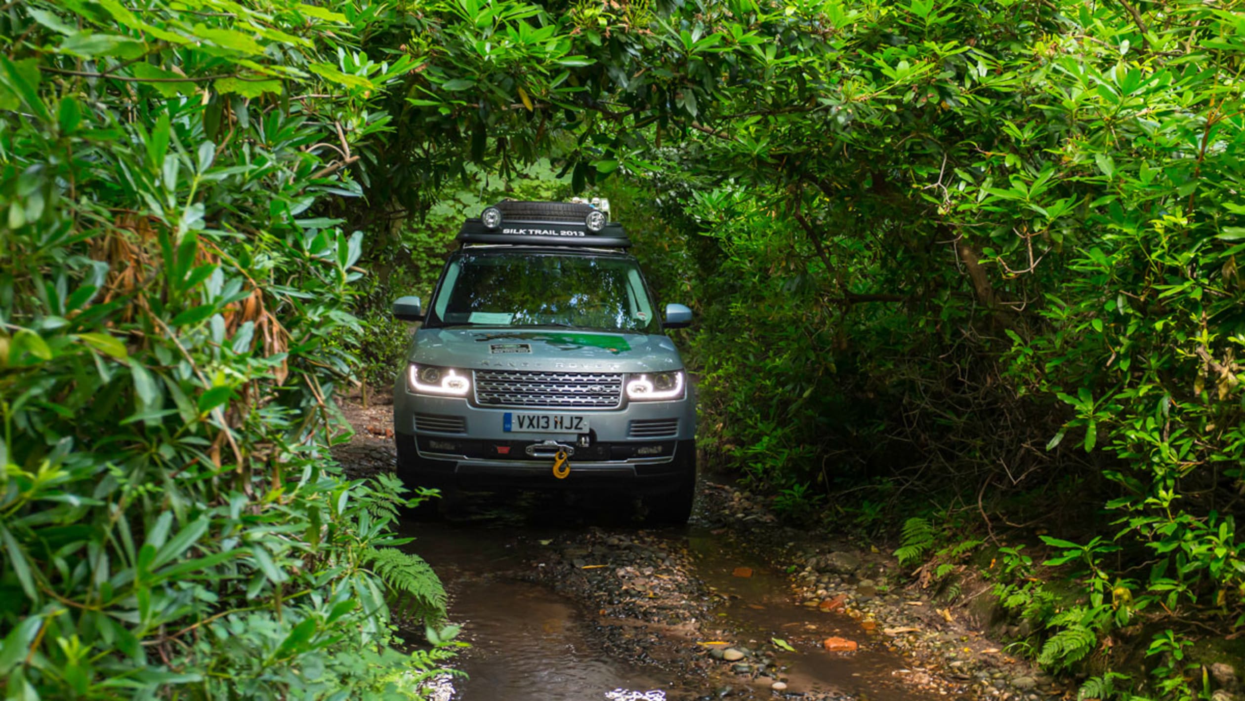 Range Rover Hybrid pictures | Auto Express